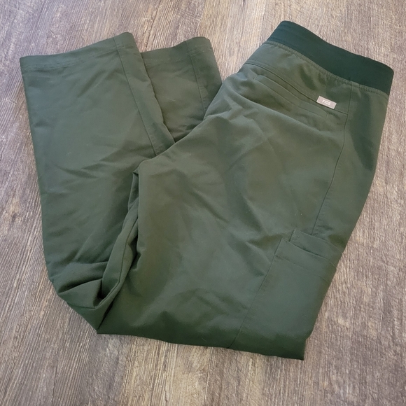 Figs | Pants & Jumpsuits | Figs Green Cargo Pants | Poshmark